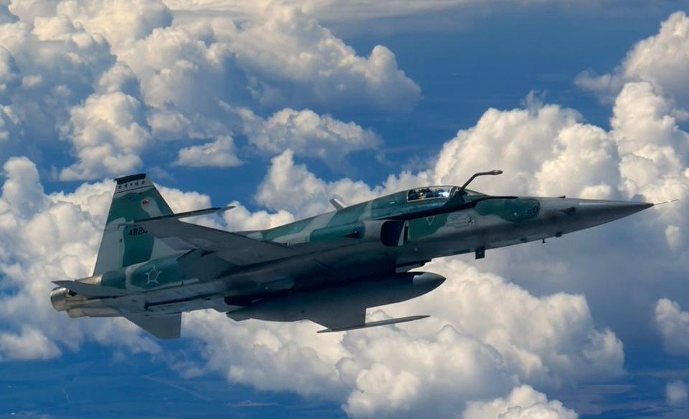 FAB faz ‘blitz aérea’ em avião particular; entenda como funciona ...